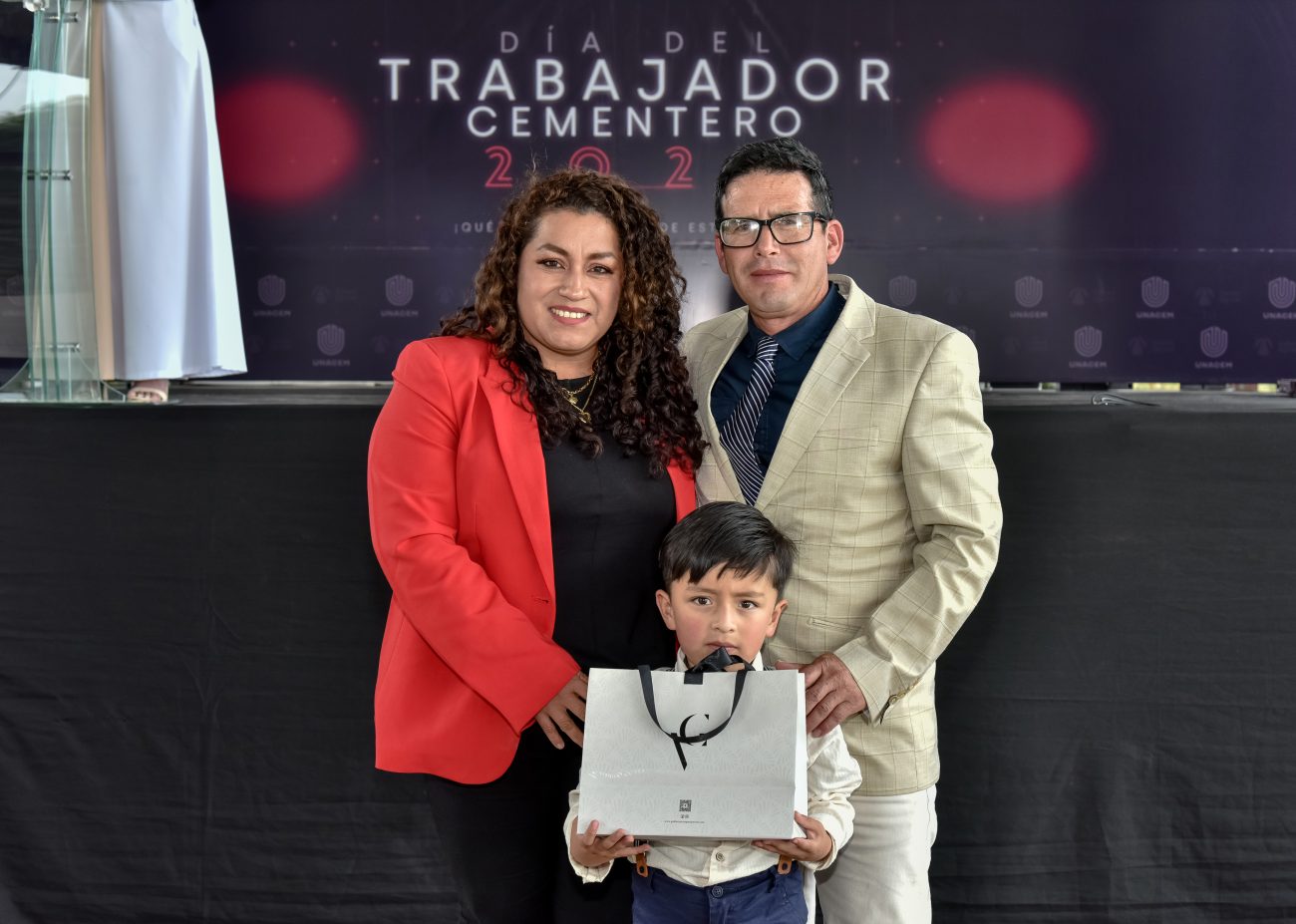Día del Trabajador Cementero – Quito – Cultura UNA